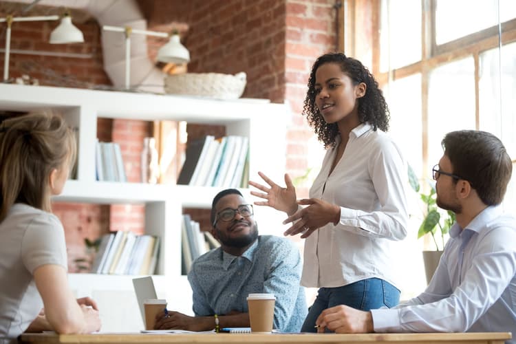 What Does a COO (Chief Operating Officer) Do?