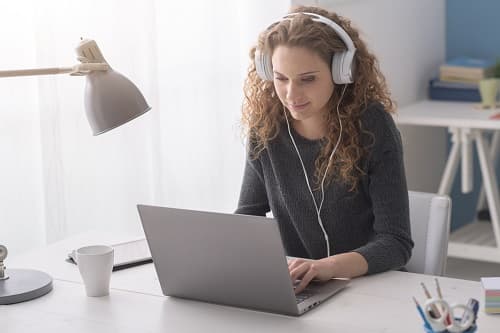 Scent Marketing: How Smell Affects Customer Spending